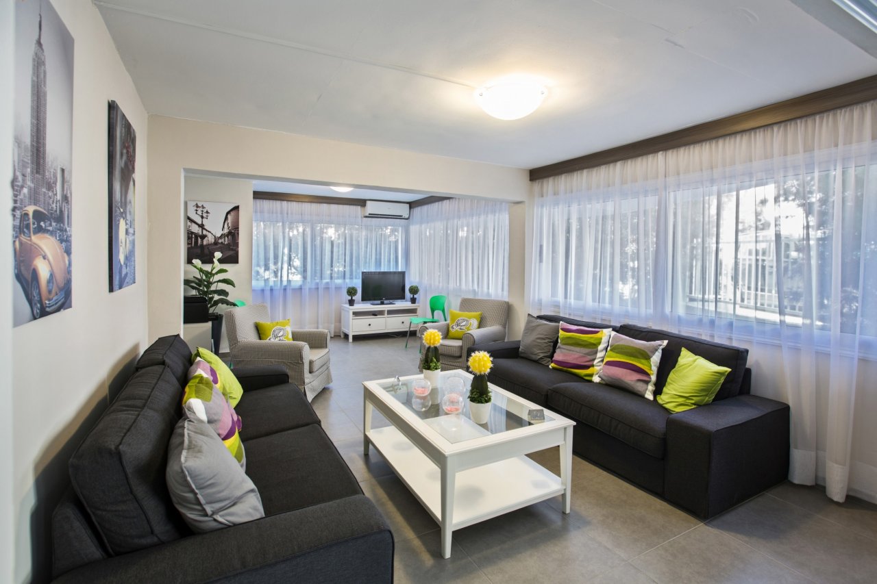 Tourist Info World Napa Square Apartments 123